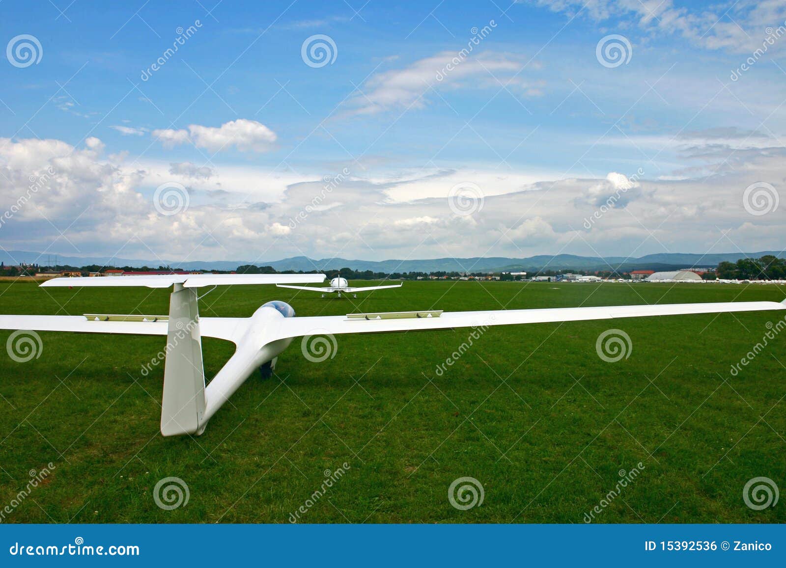 Glider take off stock photo. Image of rear, danish, leisure - 15392536