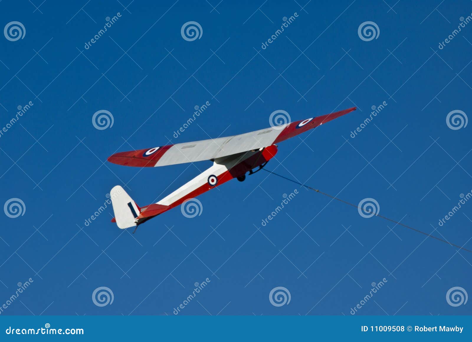 Glider Taking of with Towing Cable Stock Photo - Image of flying, towed ...