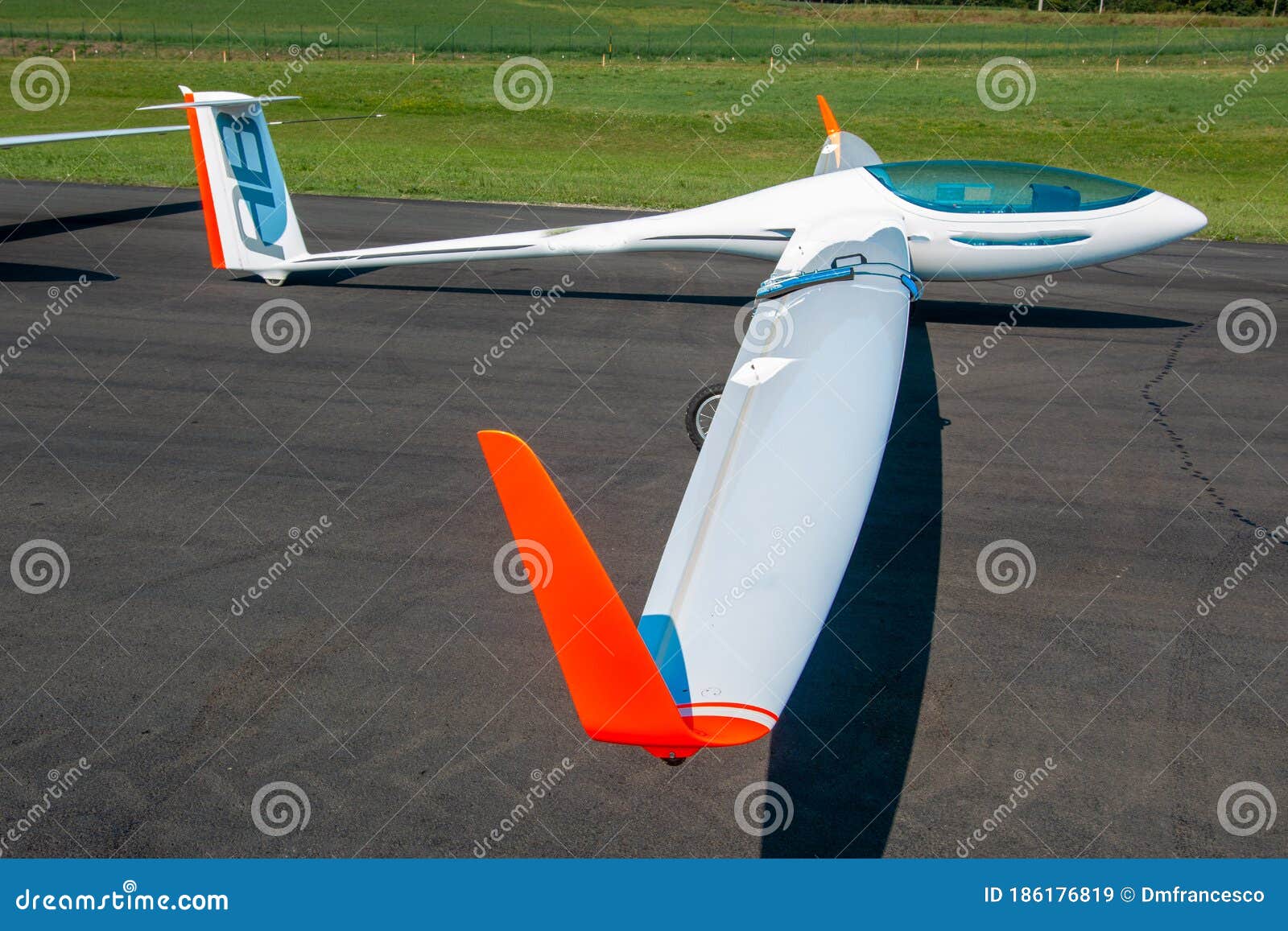 Glider World Flight Championships Italy Tree Editorial Stock Image ...