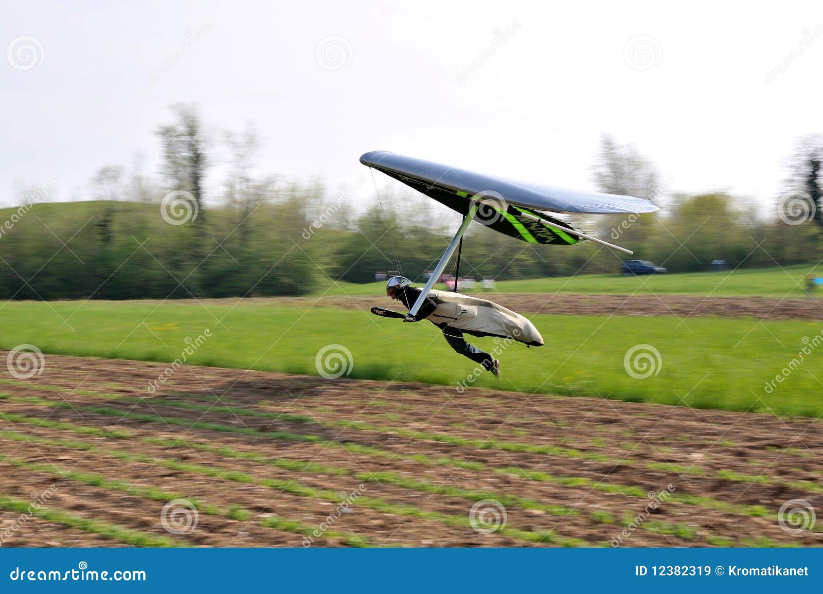 Gliding flight deltaplano stock image. Image of nature - 12382319