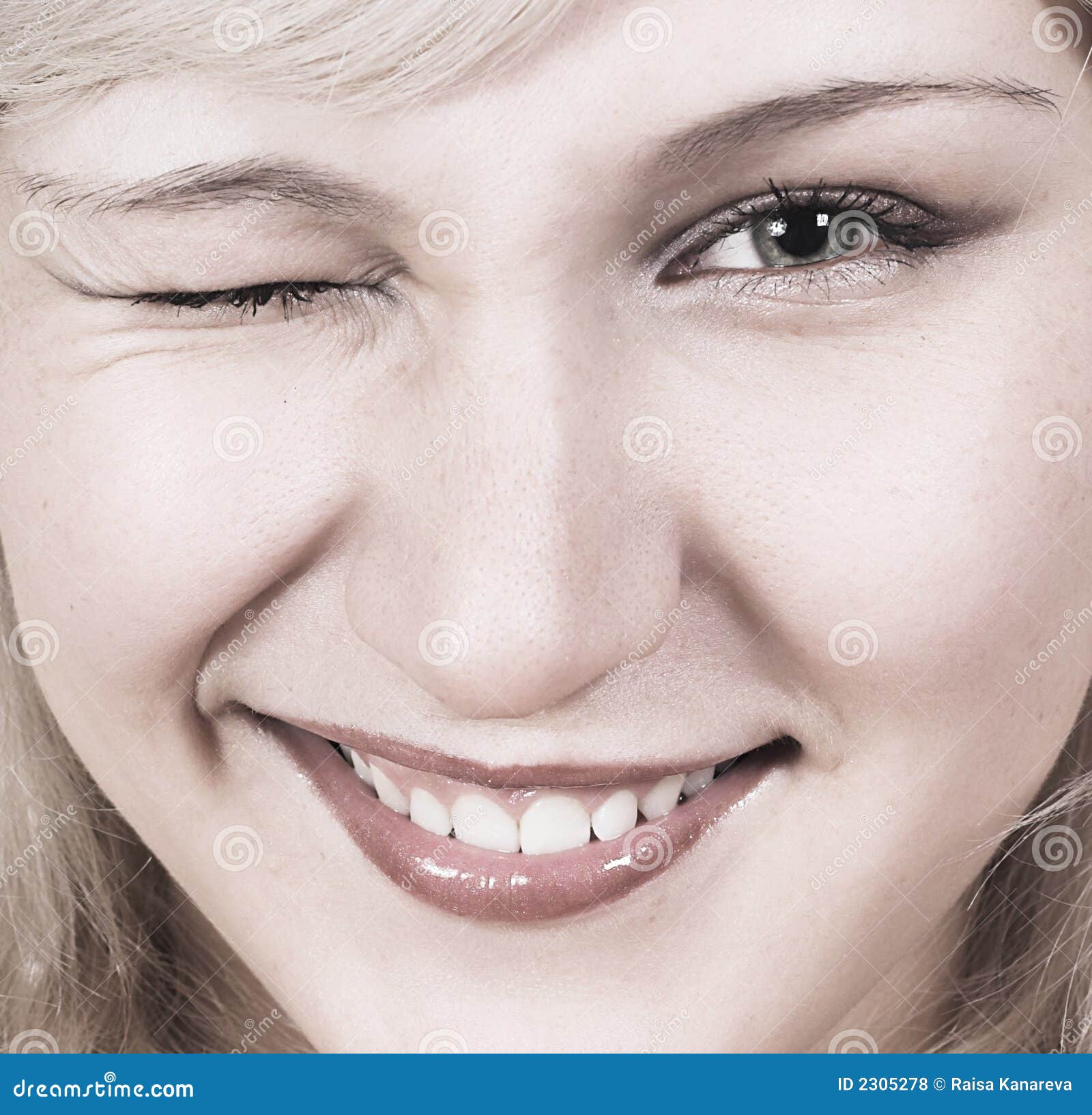 Glimlach Picture. Image: 2305278