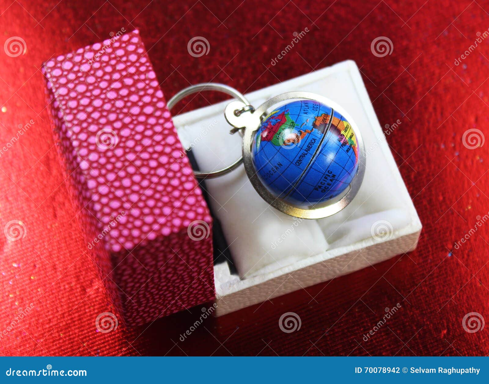 Glob Key Chain Box Photos - Free & Royalty-Free Stock Photos from ...