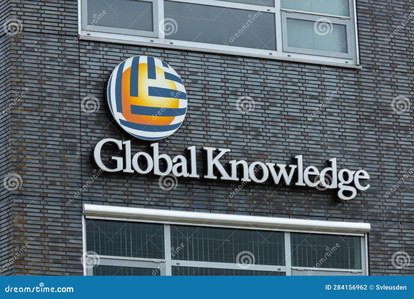 Global Knowledge Sign Logo, Global Knowledge Helps Develop it ...