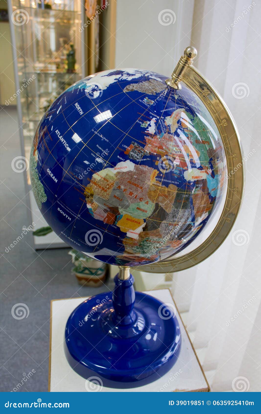 Globe Globe Souvenir Gift Product Stock Image - Image of spin, atlas ...