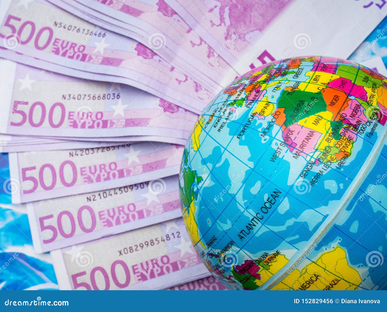 Globe, Map of Europe, Eu Banknotes in Denominations of 500 Euros Stock ...