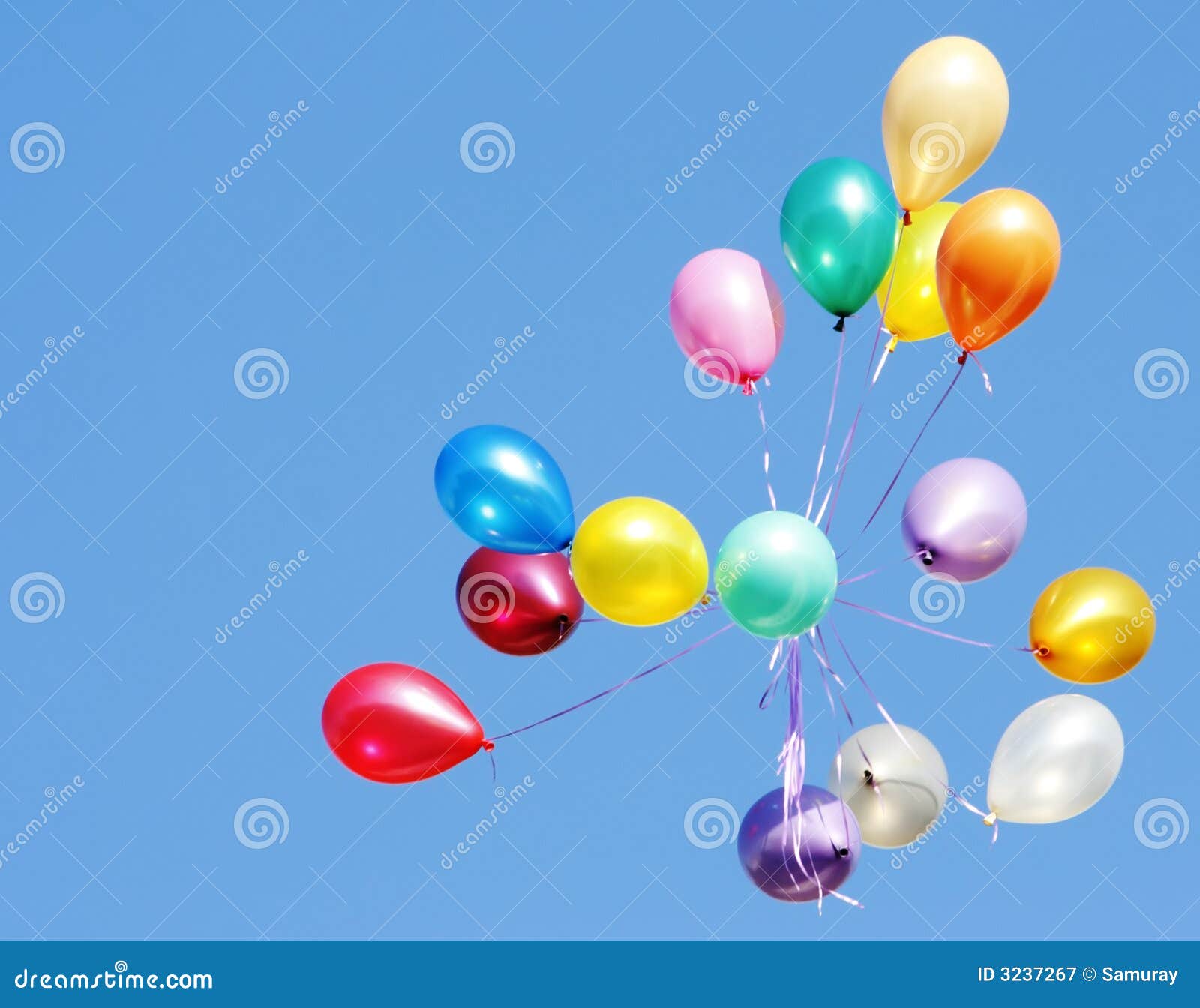 Globos imagen de archivo. Imagen de fondo, partido, helio - 3237267