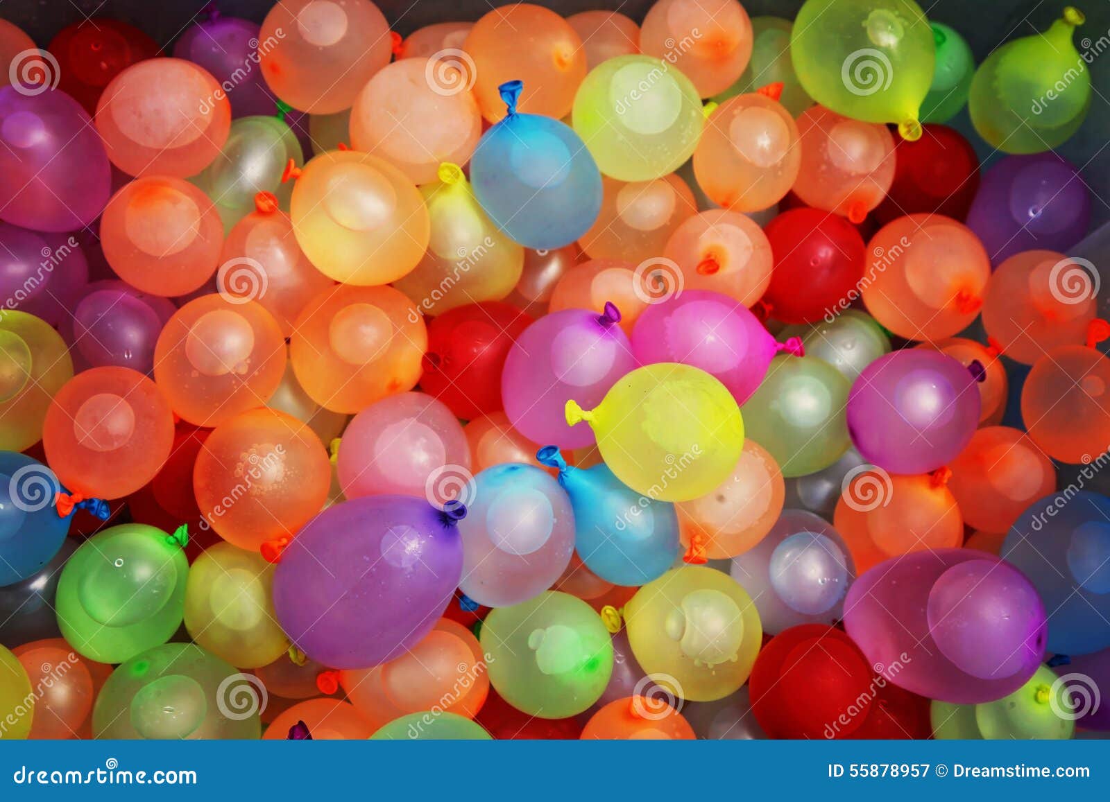 Globos De Agua Foto de archivo - Imagen: 55878957