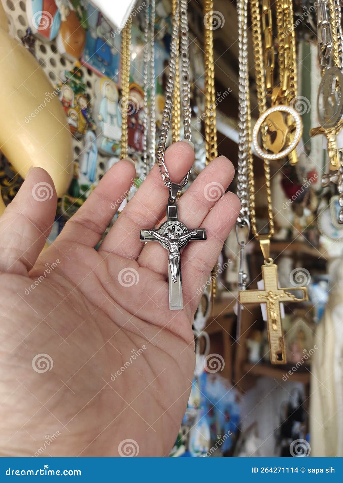 Glory by His Sacrifice Cross Stock Photo - Image of hand, silver: 264271114