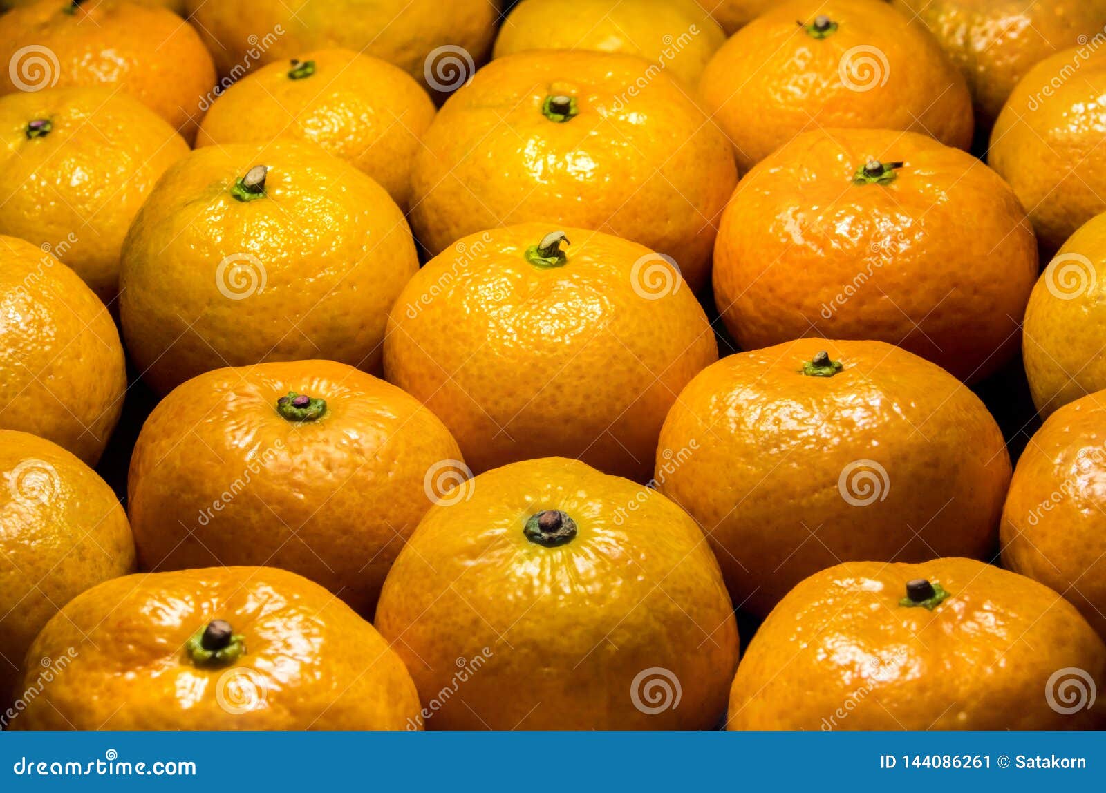 Glossy Surface Texture of Freshness Orange Fruits Stock Image - Image ...