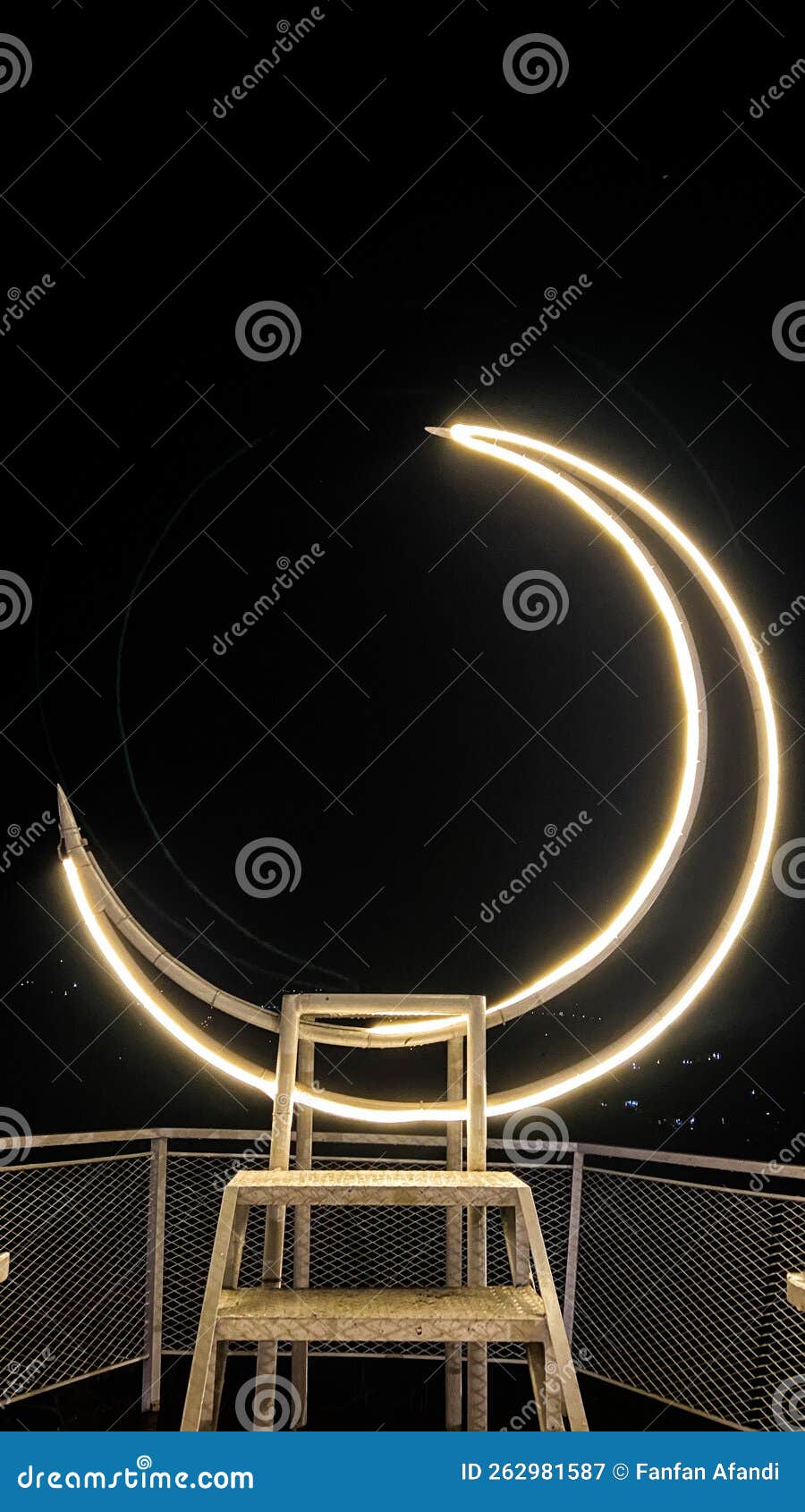 Glowing Crescent Moon stock image. Image of light, glowing - 262981587