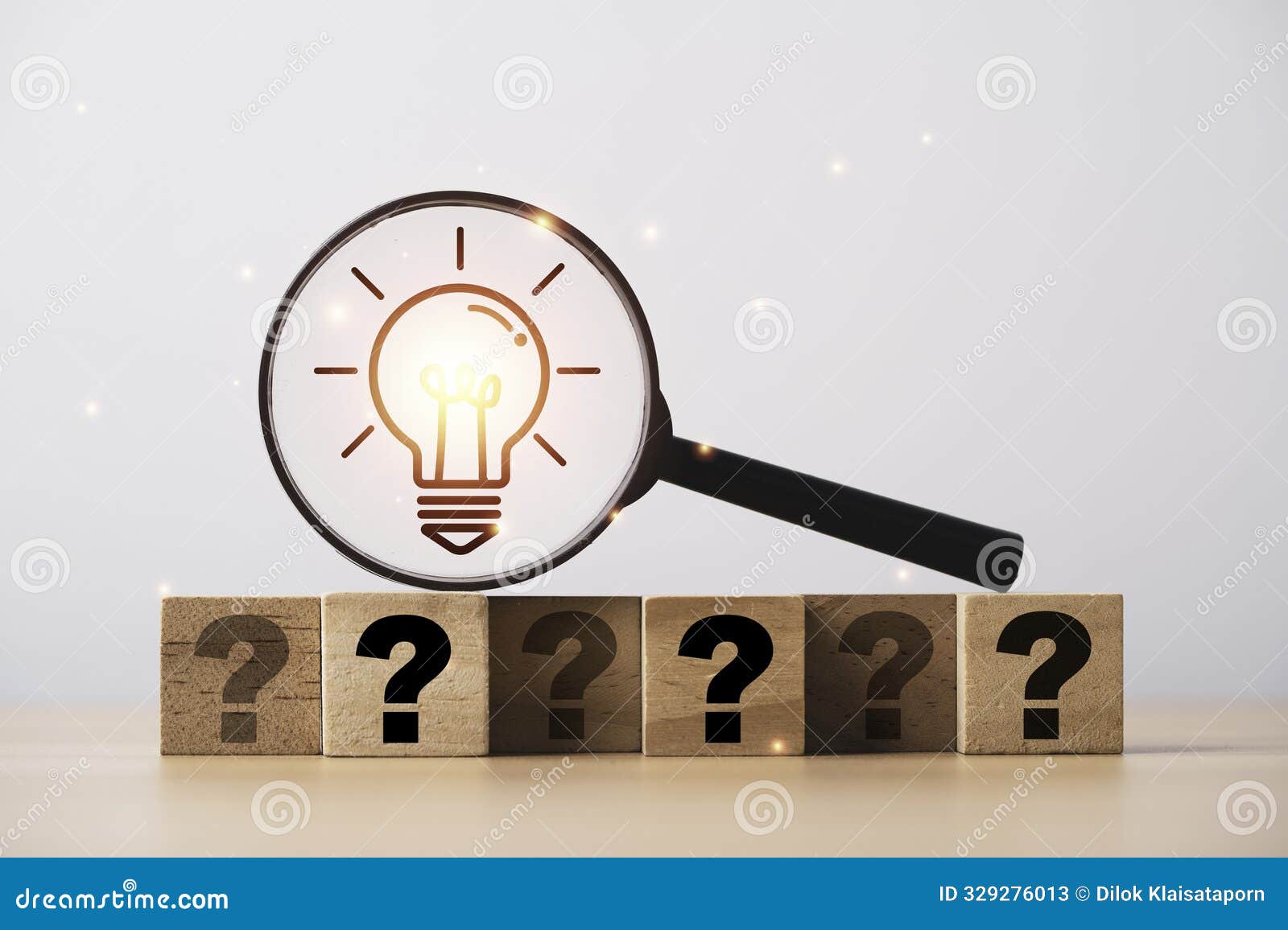 Glowing Light Bulb Inside Magnifier Glass on Question Mark for Focus ...