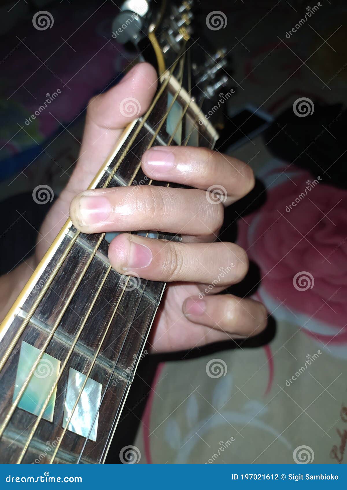 GMin7 stock photo. Image of gmaj7, simple, right, hand - 197021612