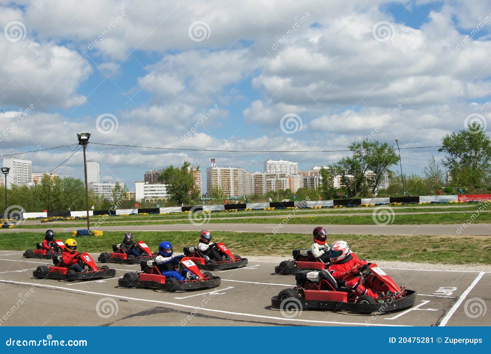 Go-cart racing editorial photo. Image of recreation, karting - 20475281