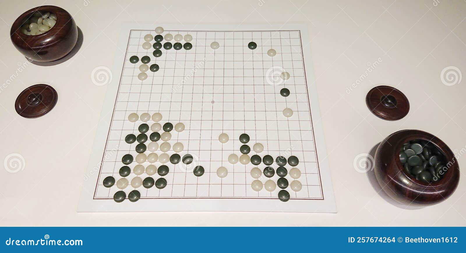 Go Chess Black and White Chess Stock Photo - Image of brain, chess ...