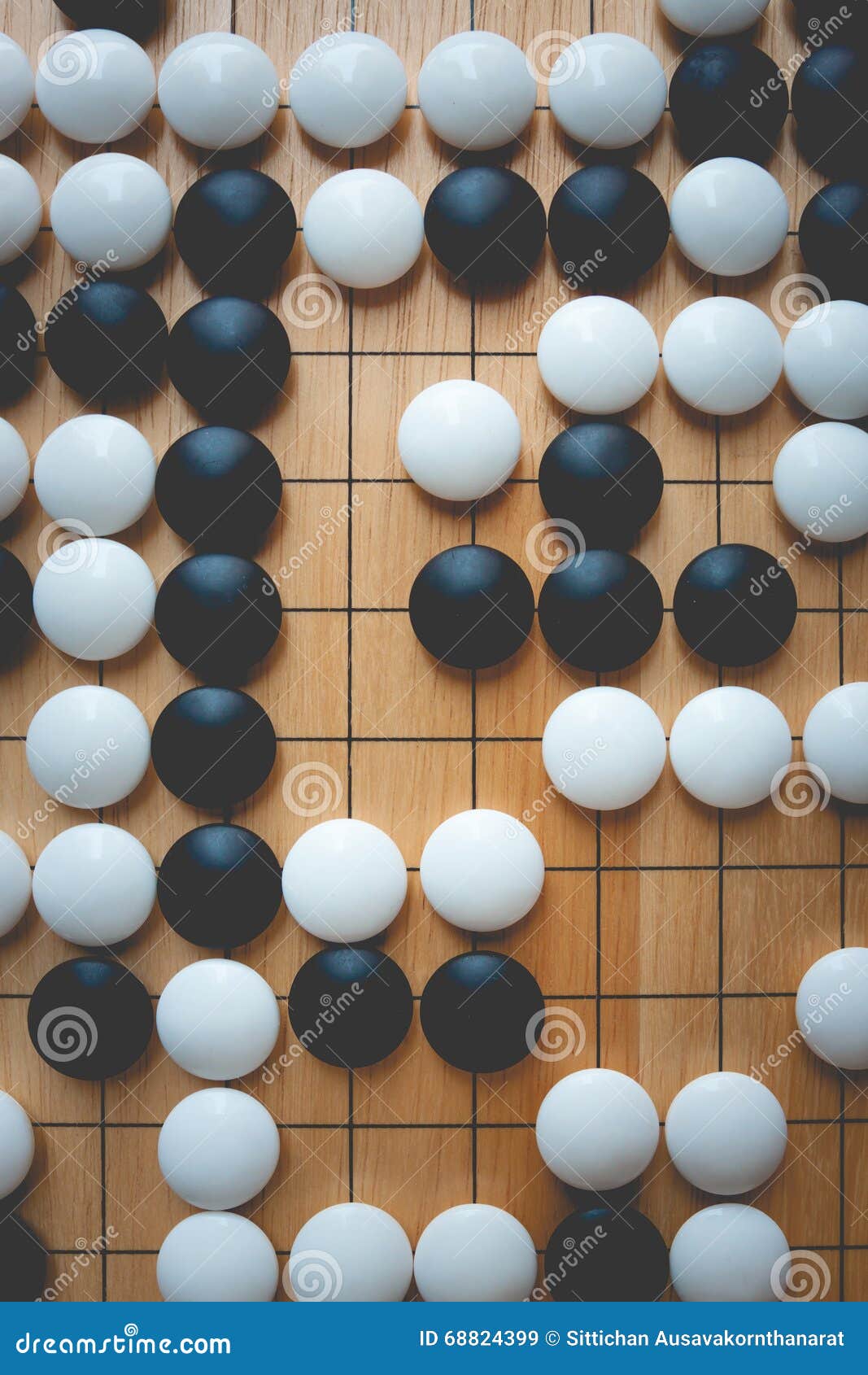Go or Weiqi board game stock image. Image of hobby, equipment - 68824399