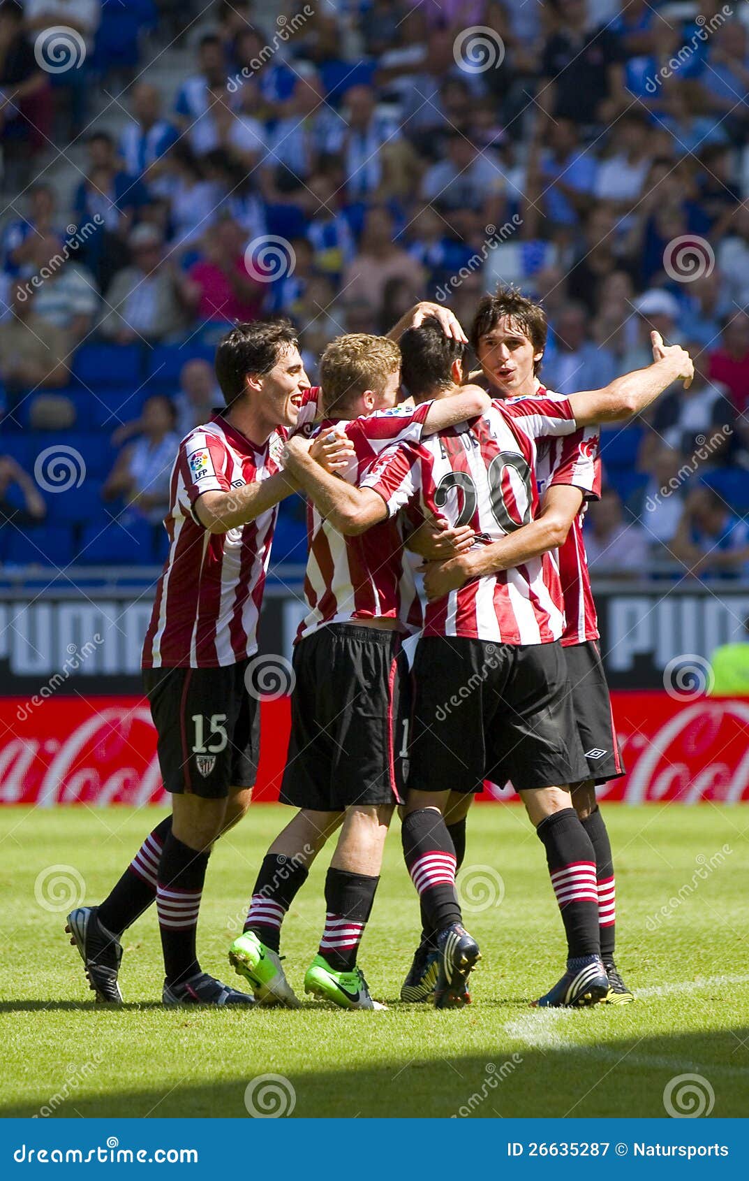 Goal celebration editorial photography. Image of spanish - 26635287