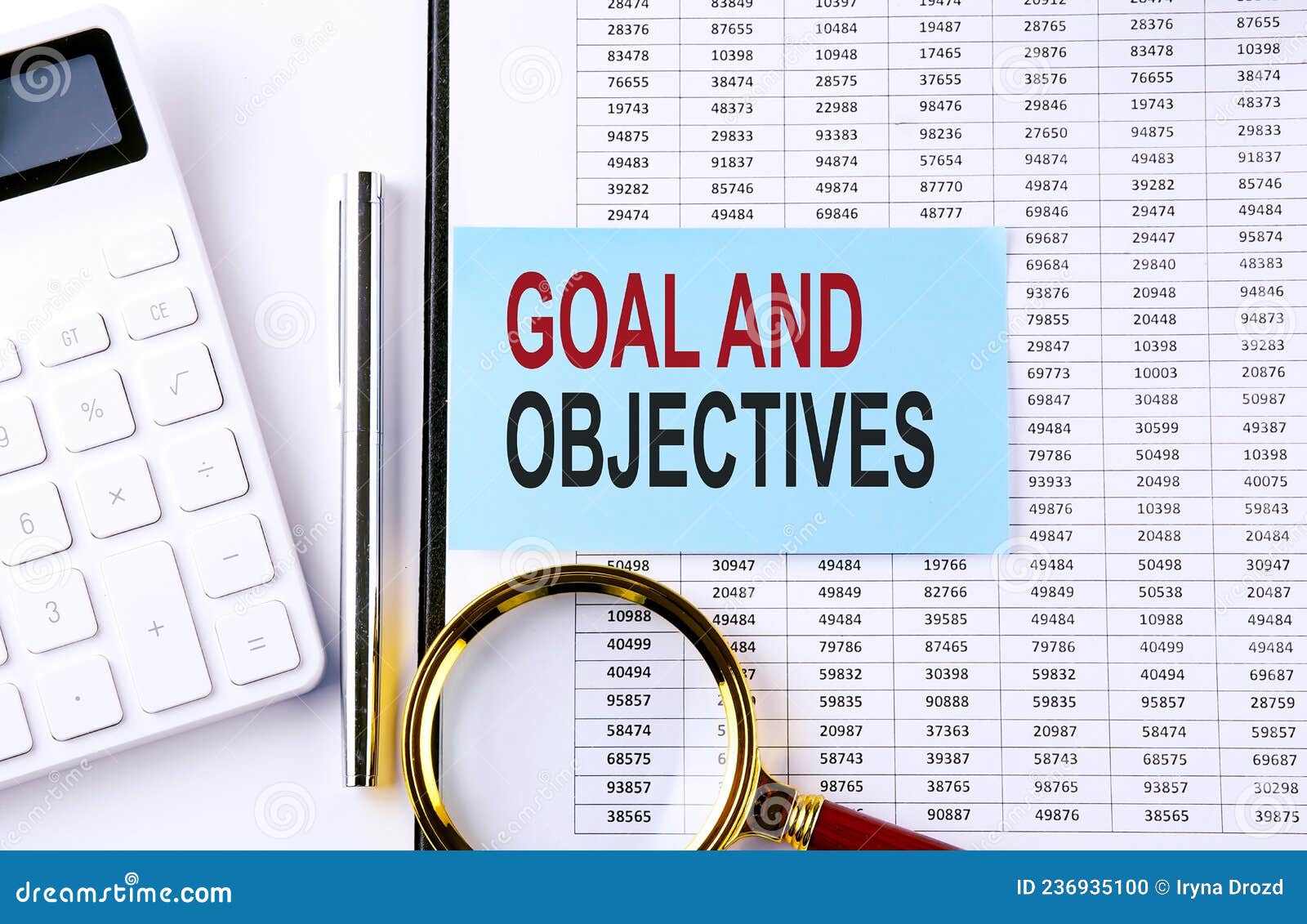 GOAL and OBJECTIVES Text on Sticker on Chart Background, Business ...