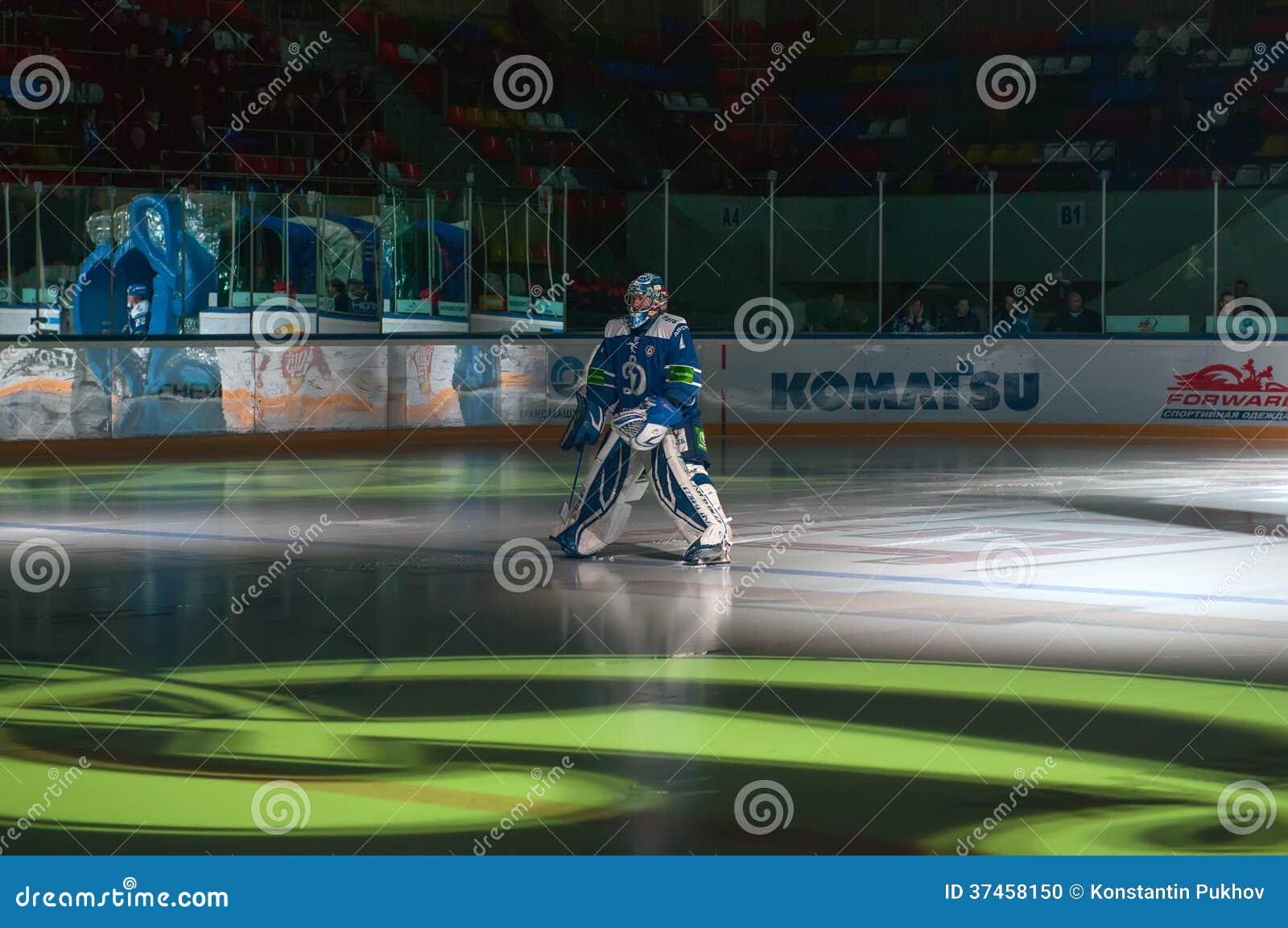 Goalkeeper Alexander Eremenko (Dynamo Moscow) Editorial Image - Image ...