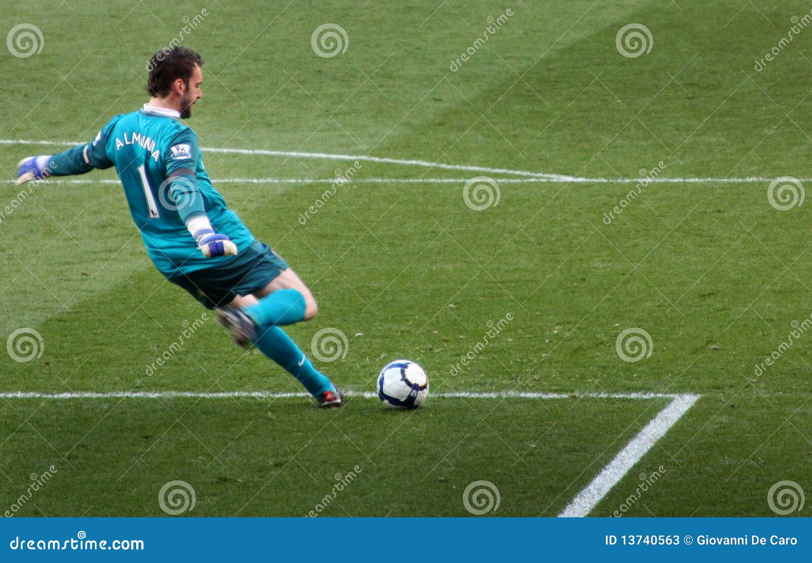 Goalkeeper shooting ball editorial stock photo. Image of arsenal - 13740563