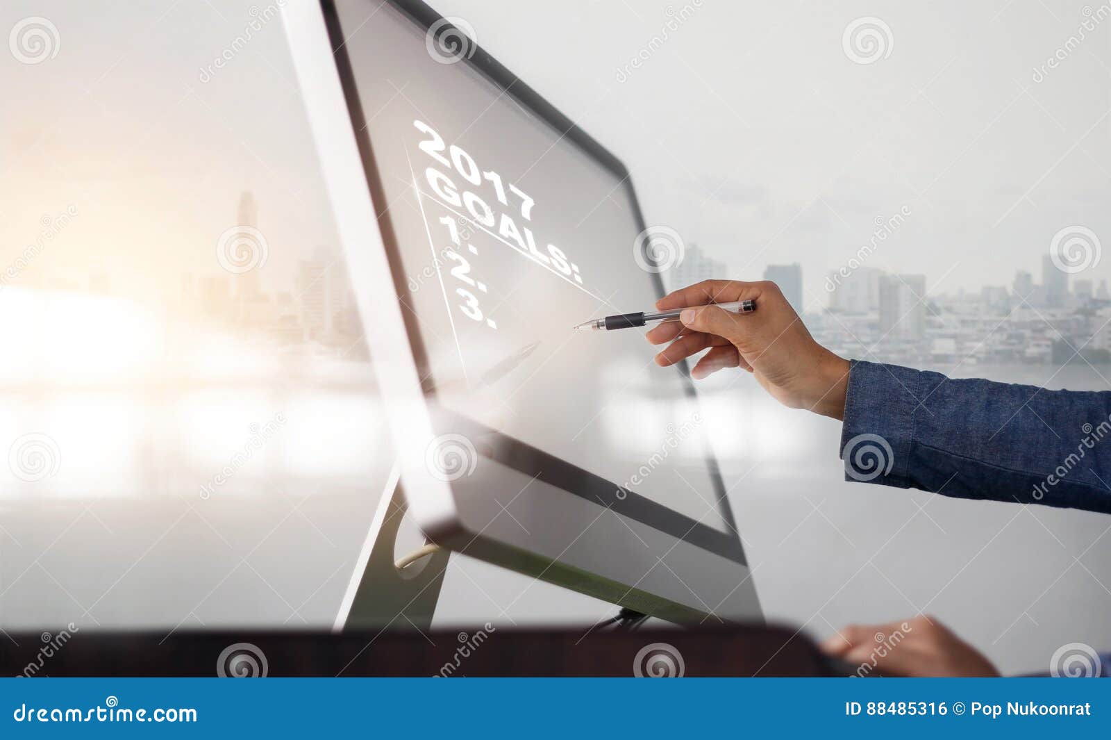 2017 Goals List on Computer Screen, Business Concept Stock Photo ...