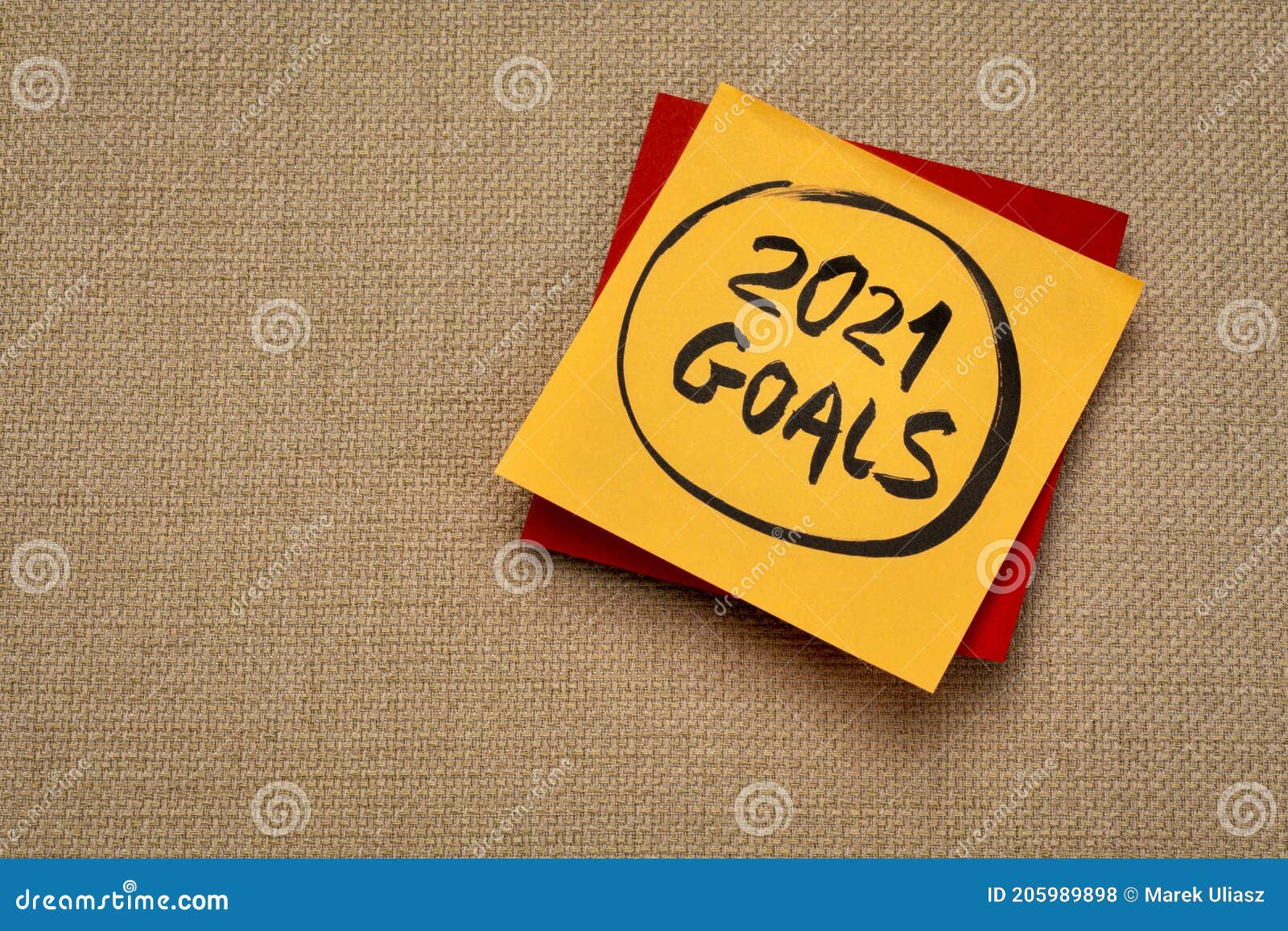 2021 goals reminder note stock photo. Image of setting - 205989898