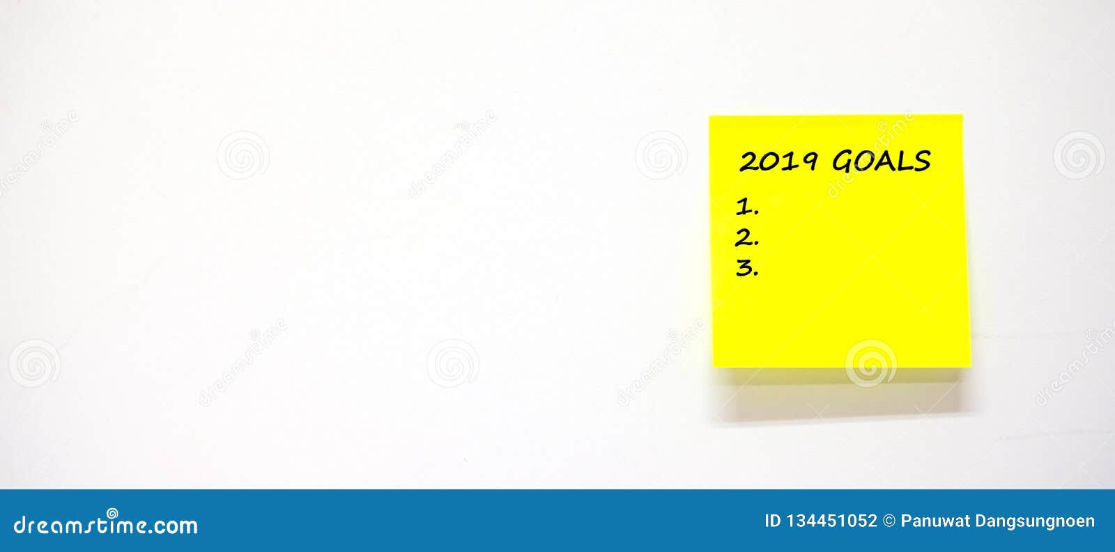 2019 Goals Text with Stick Note Paper or Post it on White Background ...