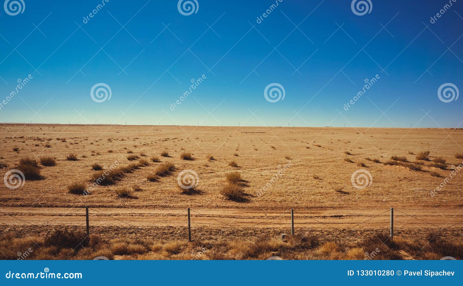 Gobi Pustynia W Chiny Pustynny Teren Zdjęcie Stock - Obraz złożonej z ...