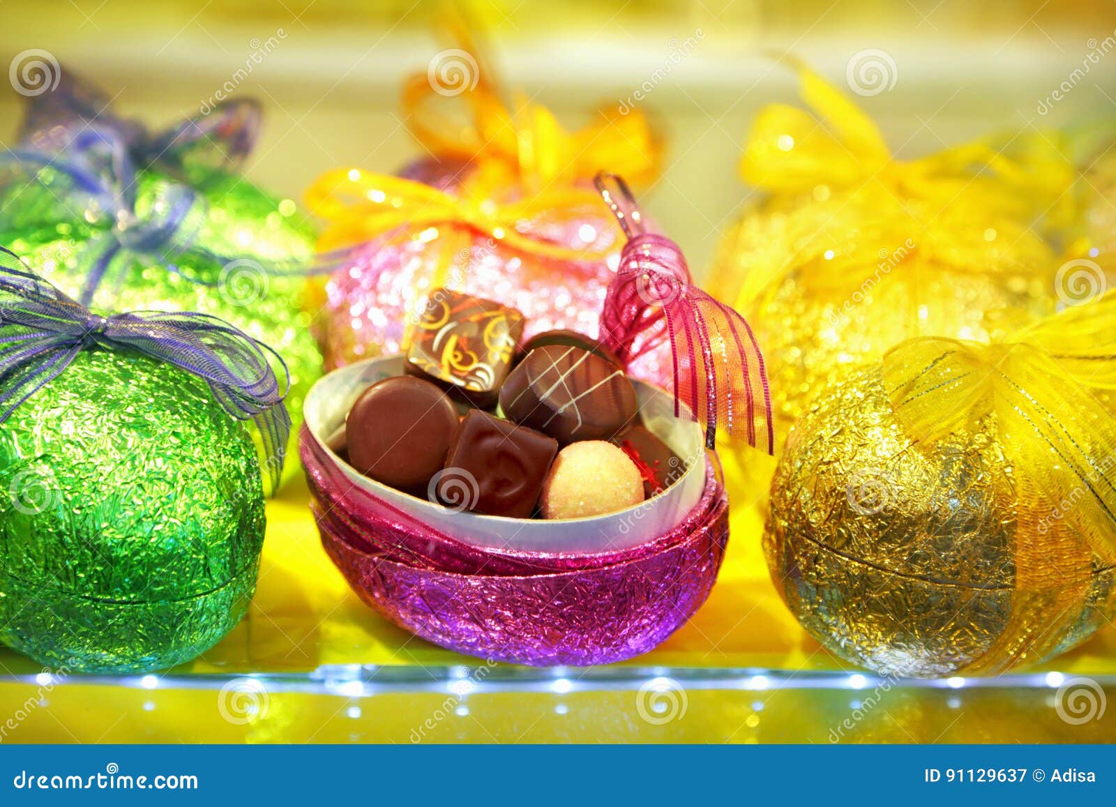 Godisar fotografering för bildbyråer. Bild av färgglatt - 91129637