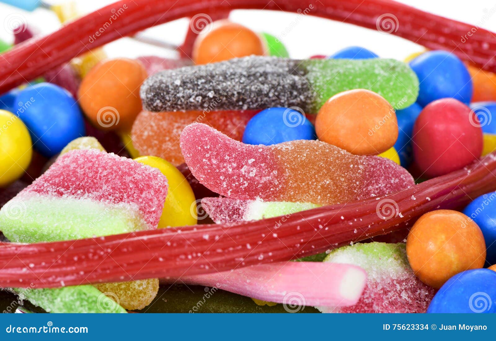 Godisar Med Olika Former Och Anstrykningar Arkivfoto - Bild av droppar ...