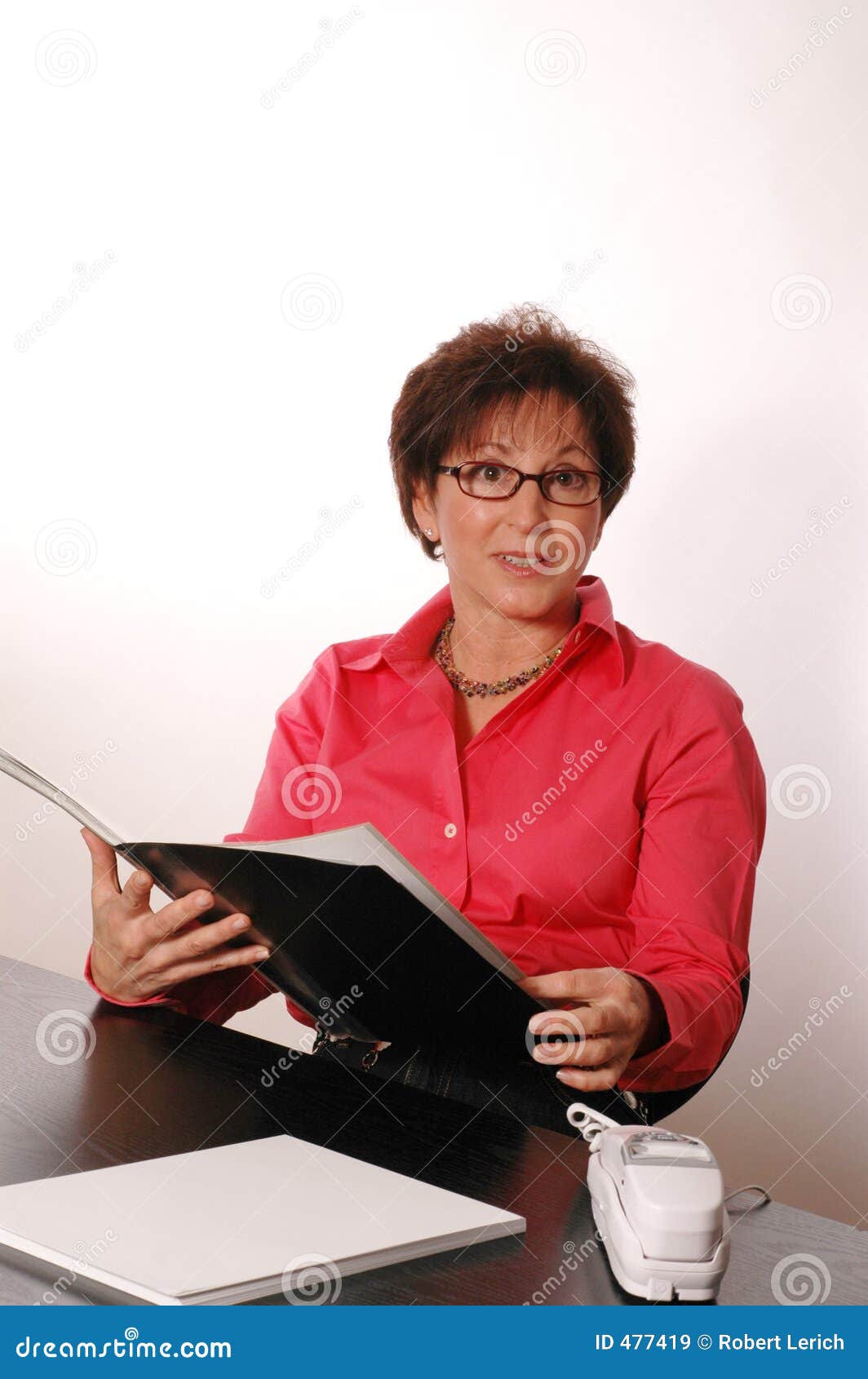 Goed rapport 2087 stock afbeelding. Image of midden, opgeleid - 477419