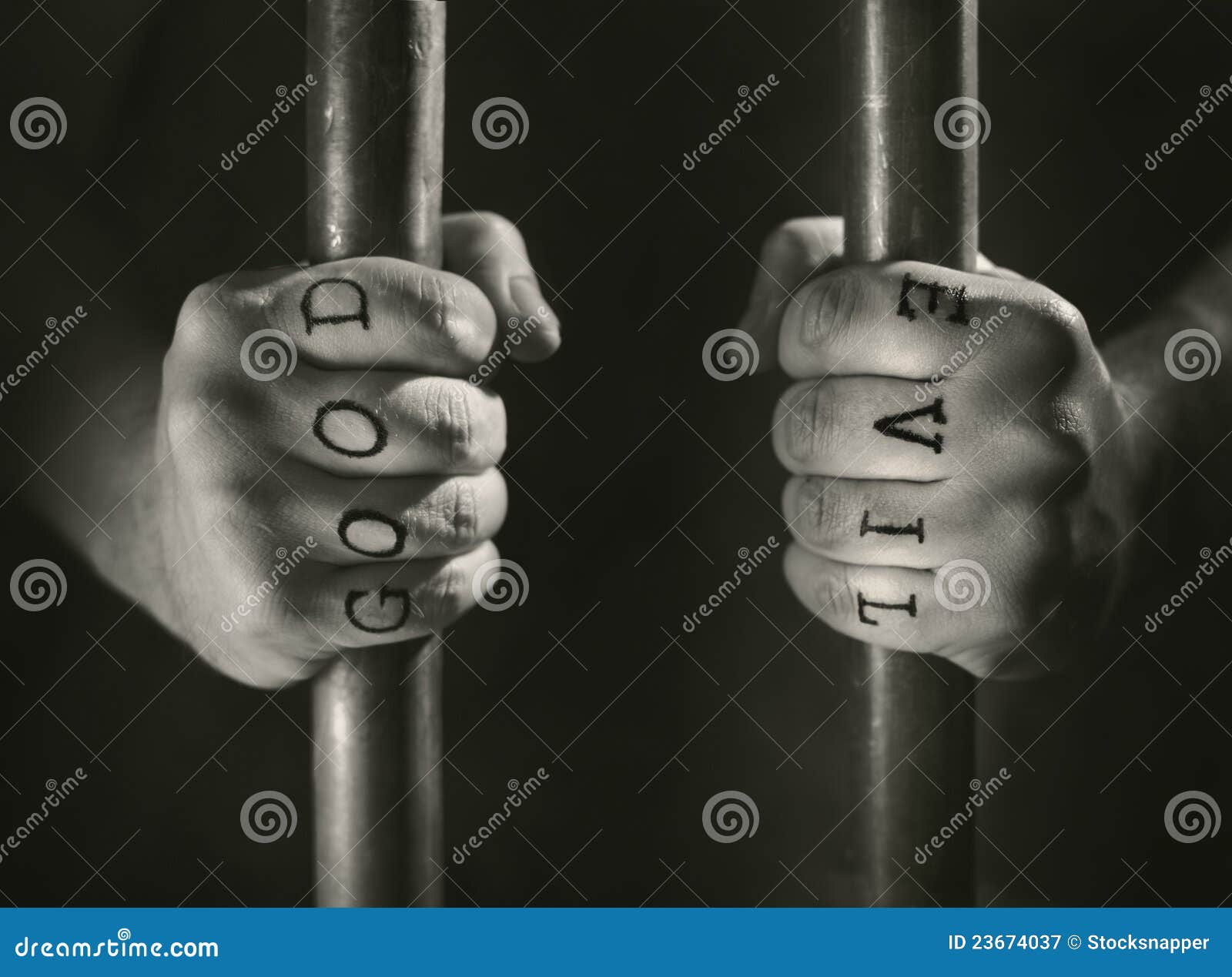 Goed versus Kwaad stock afbeelding. Afbeelding bestaande uit handen ...