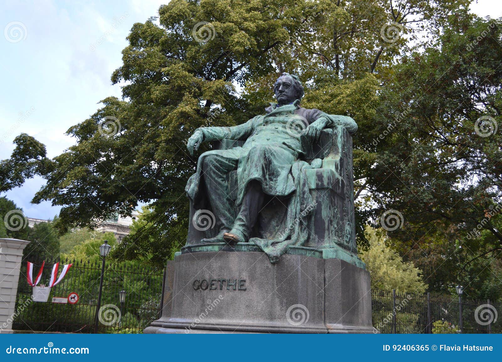 Goethe statue in Vienna stock image. Image of parliament - 92406365