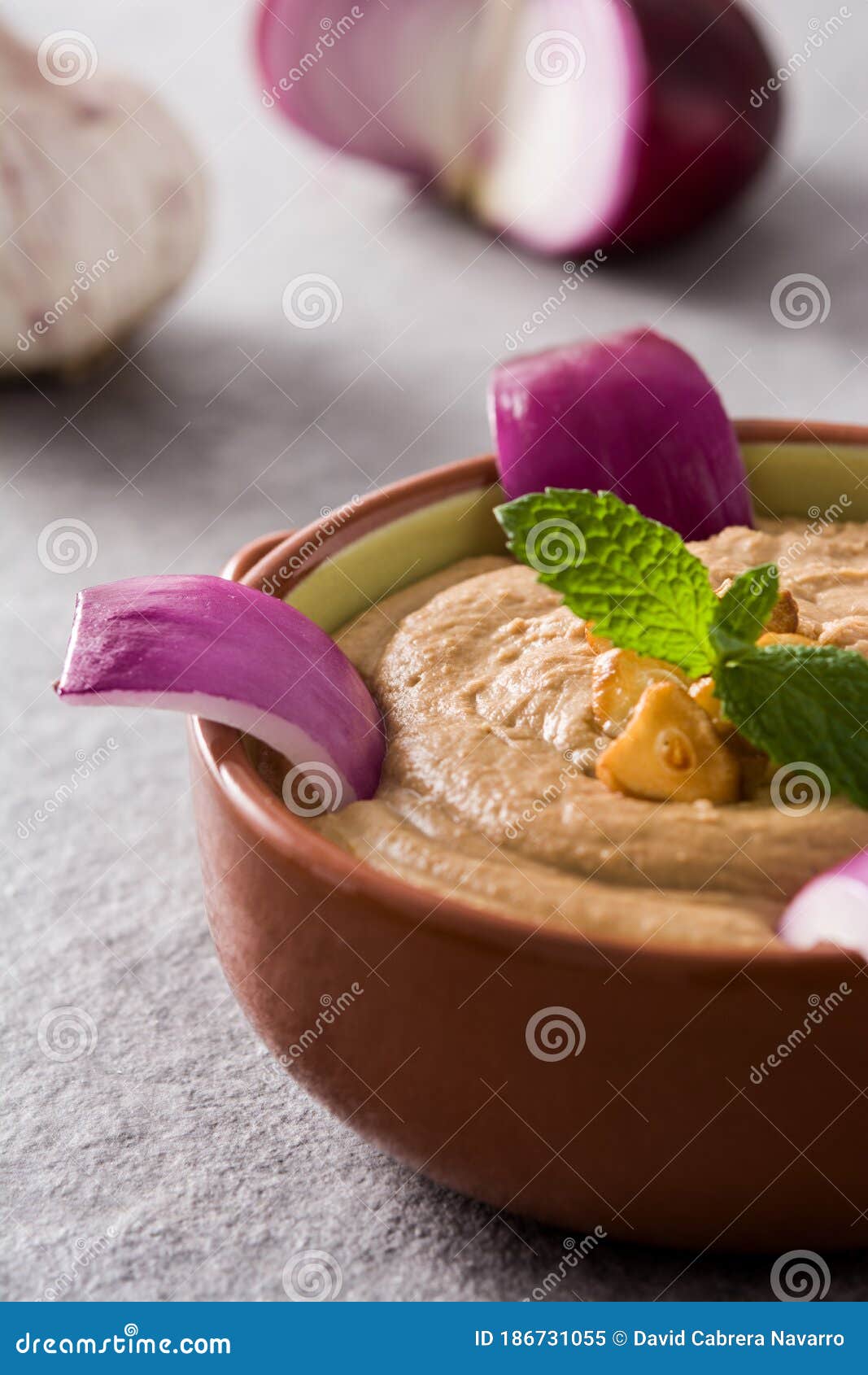 Gofio Escaldado. Comida Canaria Imagen de archivo - Imagen de cebolla ...