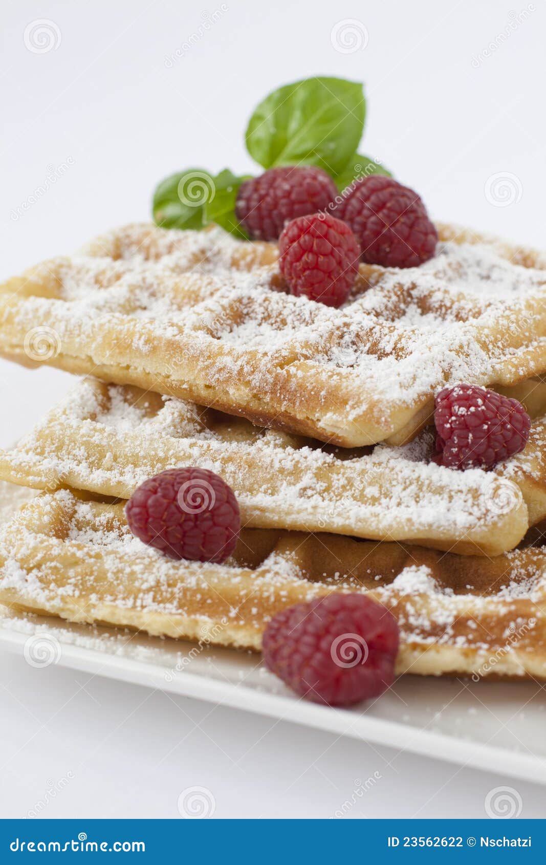 Gofry zdjęcie stock. Obraz złożonej z cukier, domowy - 23562622