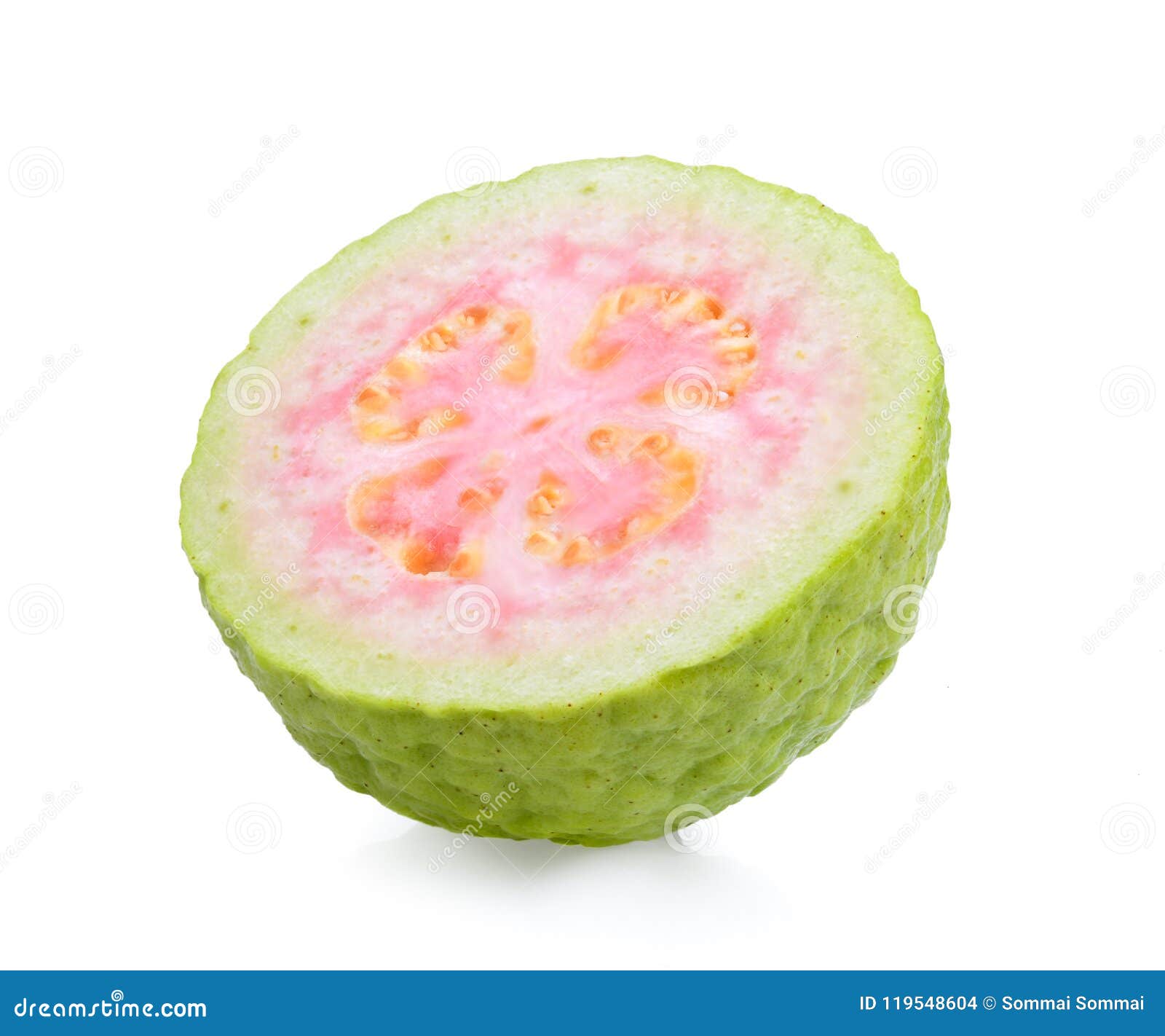 Goiaba Cor-de-rosa Da Fatia Isolada No Fundo Branco Foto de Stock ...