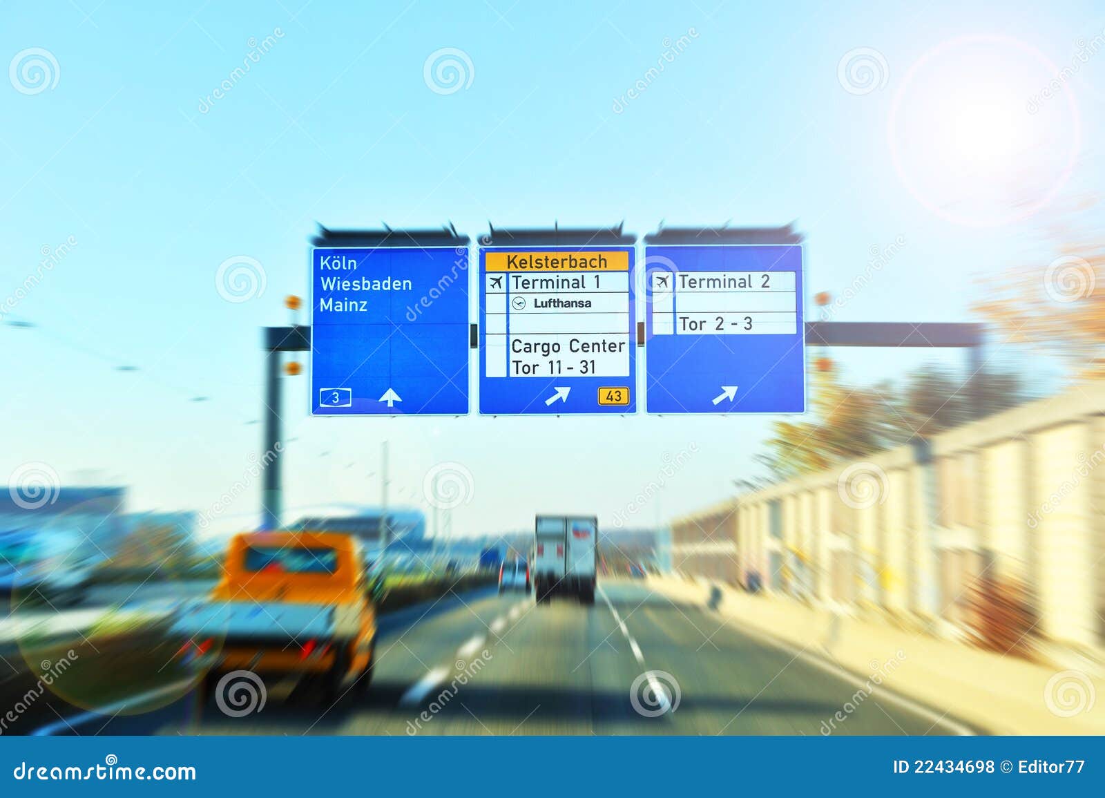 Airport road sign editorial stock photo. Image of panel - 22434698