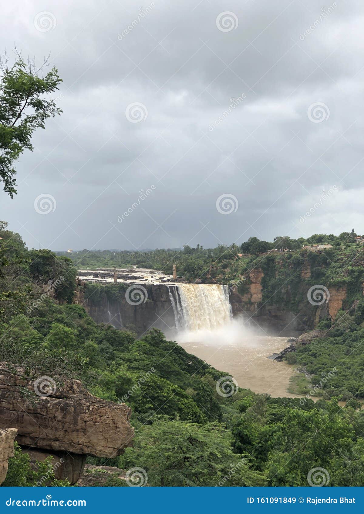 Gokak waterfalls stock image. Image of stream, travel - 161091849