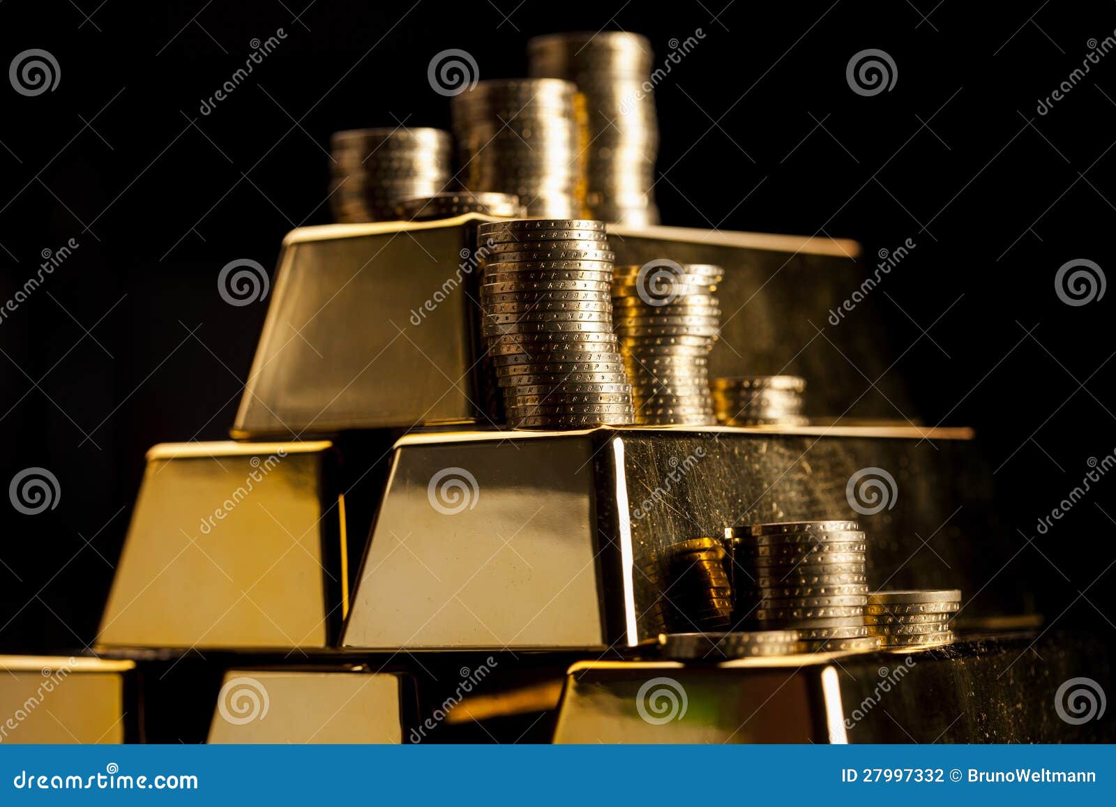 Gold bars! Money stock photo. Image of diagram, currency - 27997332