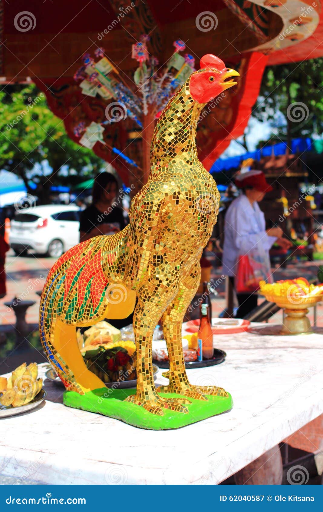 Gold chicken statue stock image. Image of statue, chicken - 62040587