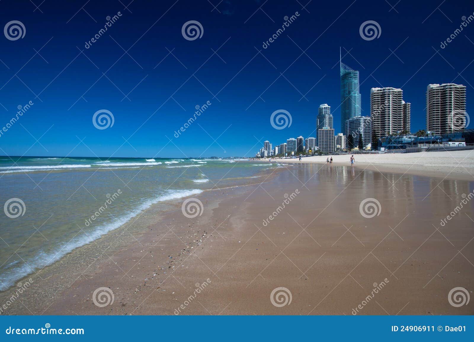 Gold Coast beach stock image. Image of shoreline, paradise - 24906911