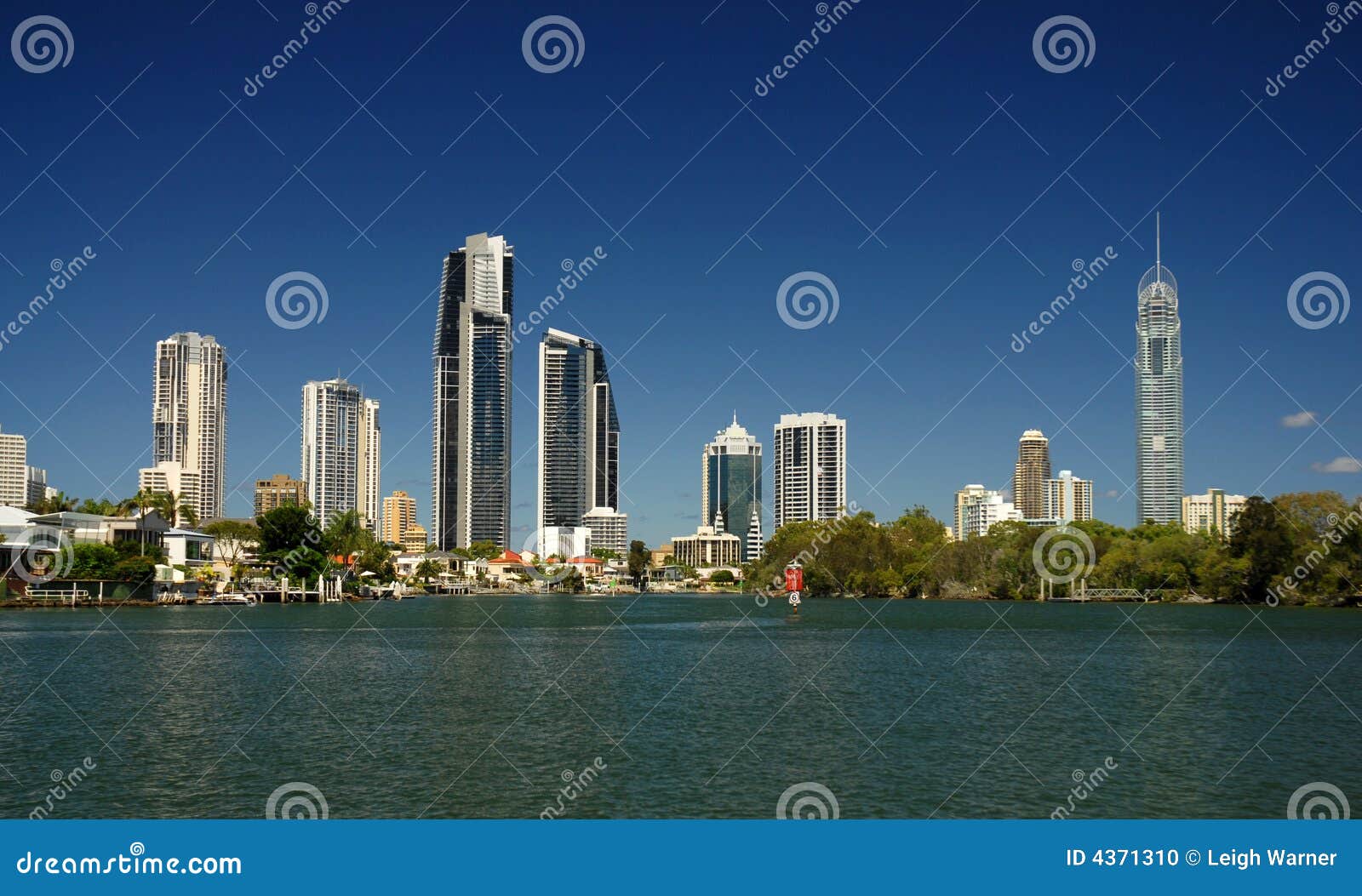 Surfers Paradise Gold Coast Stock Photo - Image of blue, apartment: 4371310