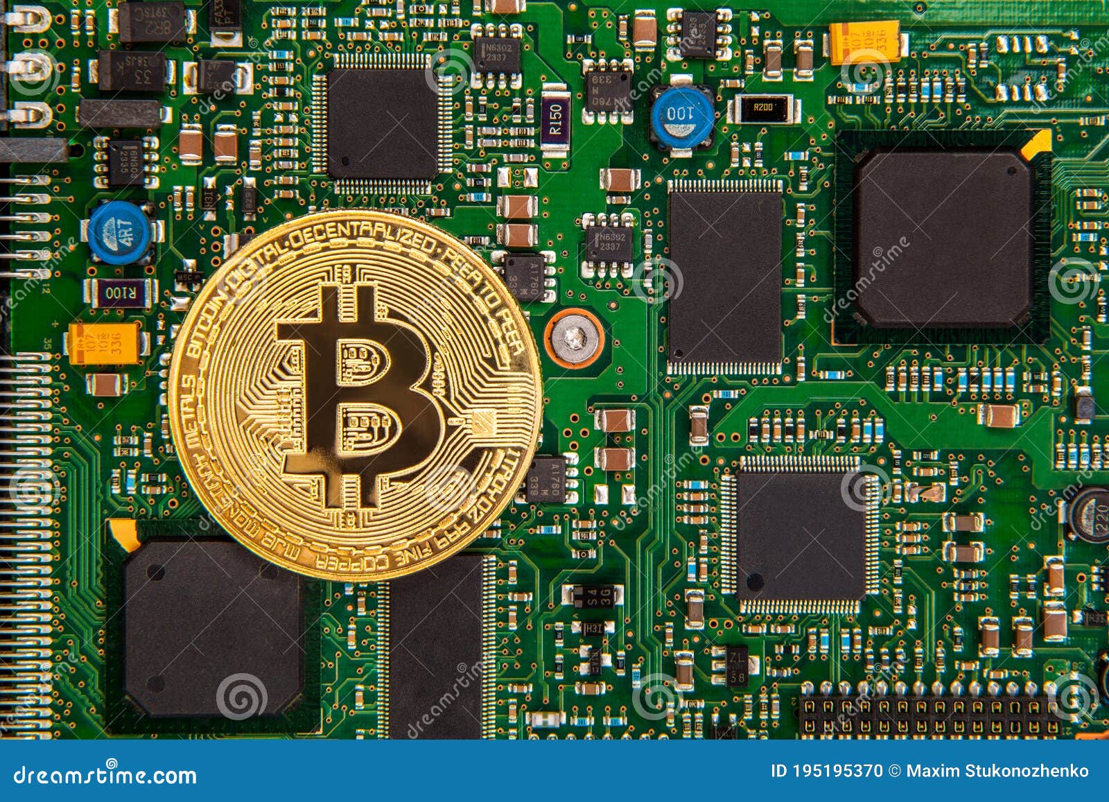 Gold Coin Bitcoin on a Green Board with Microchips Stock Photo - Image ...