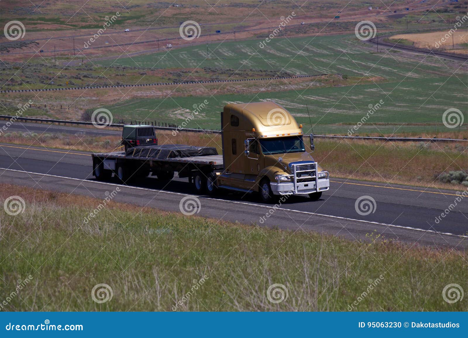 Gold Freightliner / Loaded Flatbed Stock Photo - Image of deliver ...