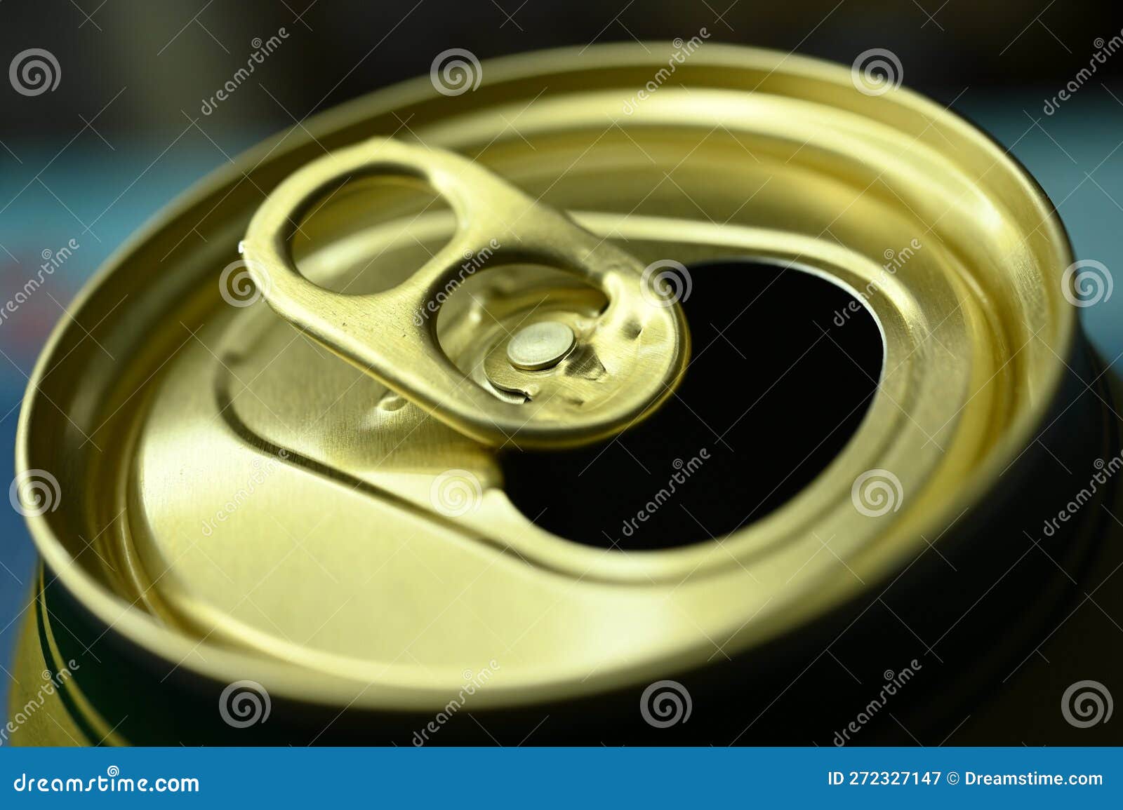 Gold Lid Can Open Ready for Drink Stock Image - Image of drink, alcohol ...