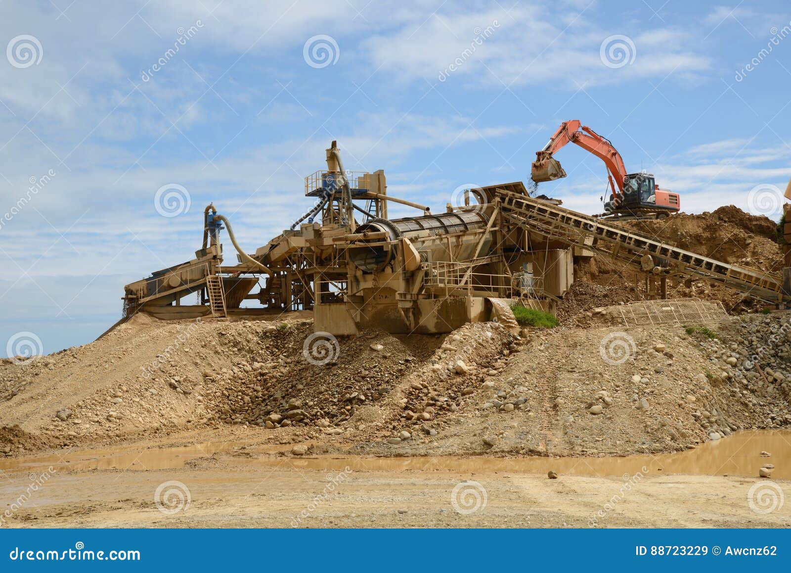 Gold mining operation stock image. Image of industrial - 88723229
