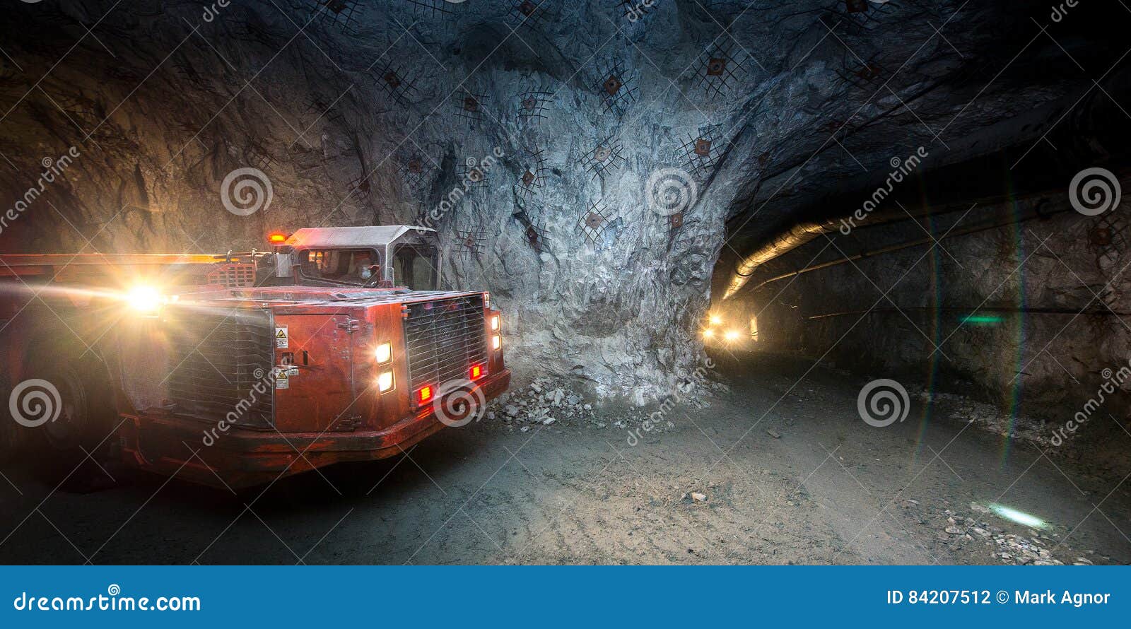 Gold mining underground stock photo. Image of load, discovery - 84207512