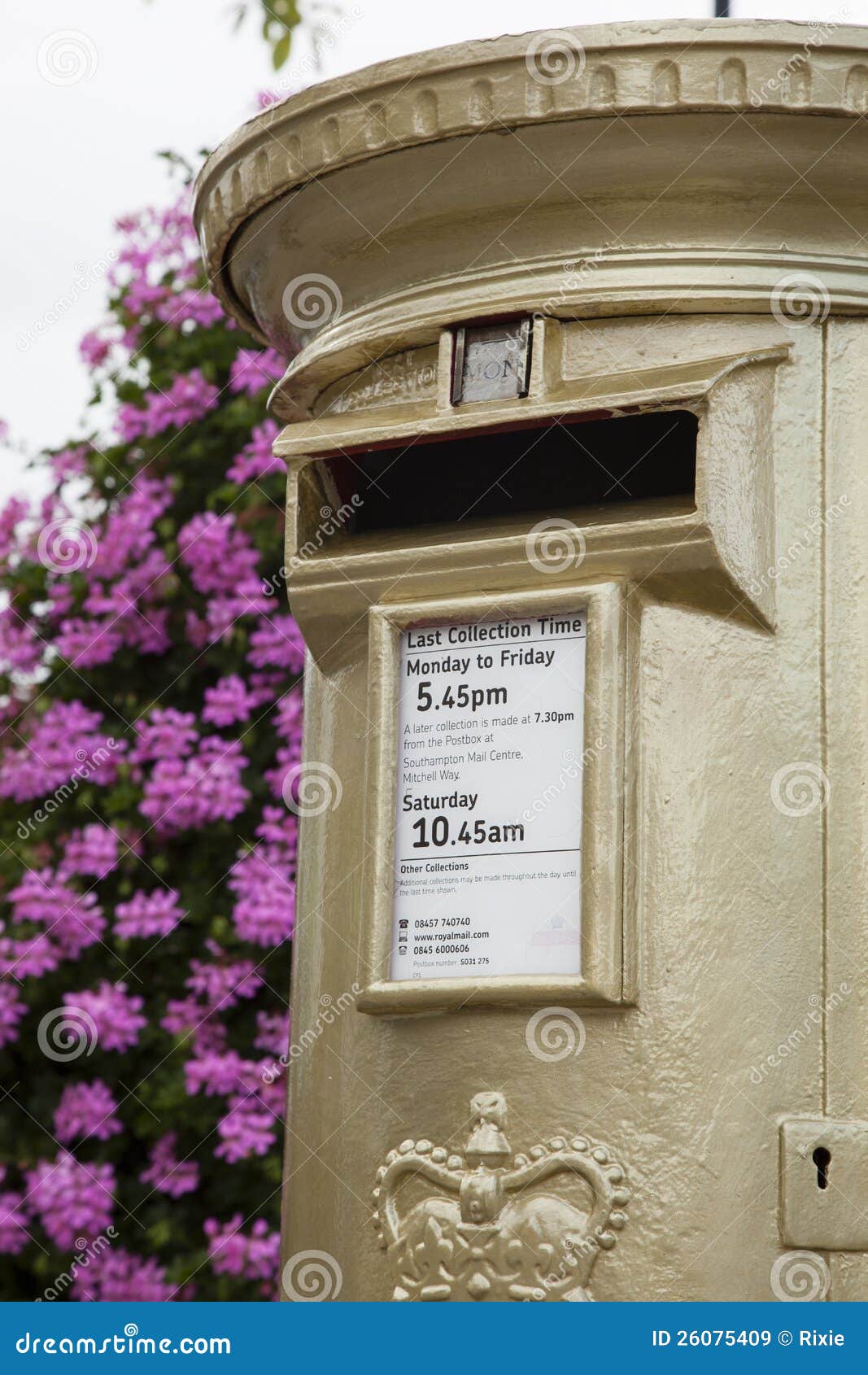 Gold Post Box editorial stock image. Image of olympics - 26075409