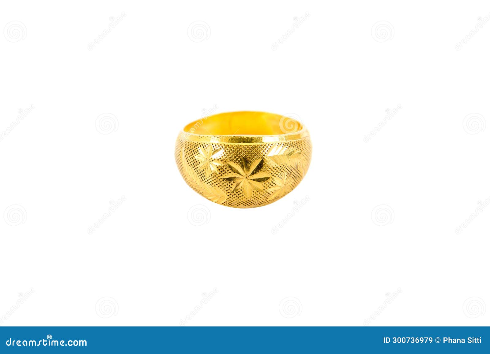 Gold Ring Isolated on White Background. Carving Gold Ring with Flowers ...