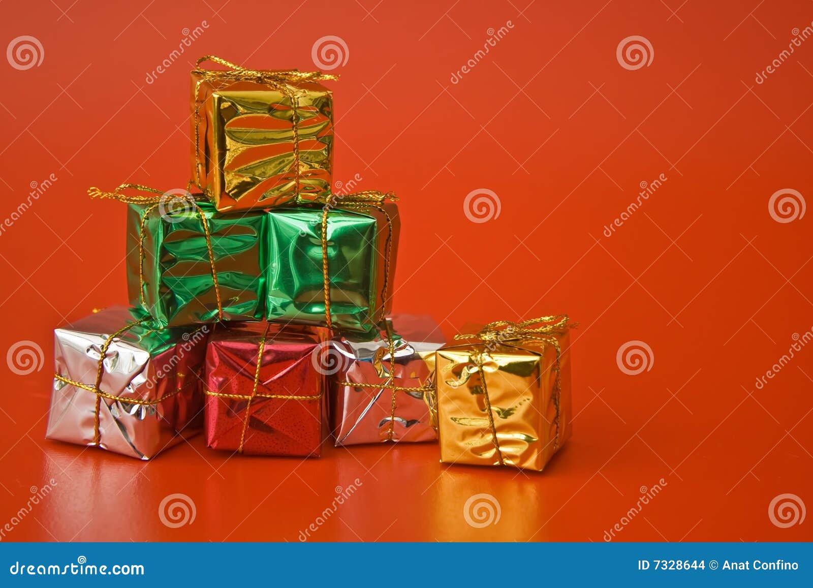 Gold silver and green stock photo. Image of consumer, present - 7328644