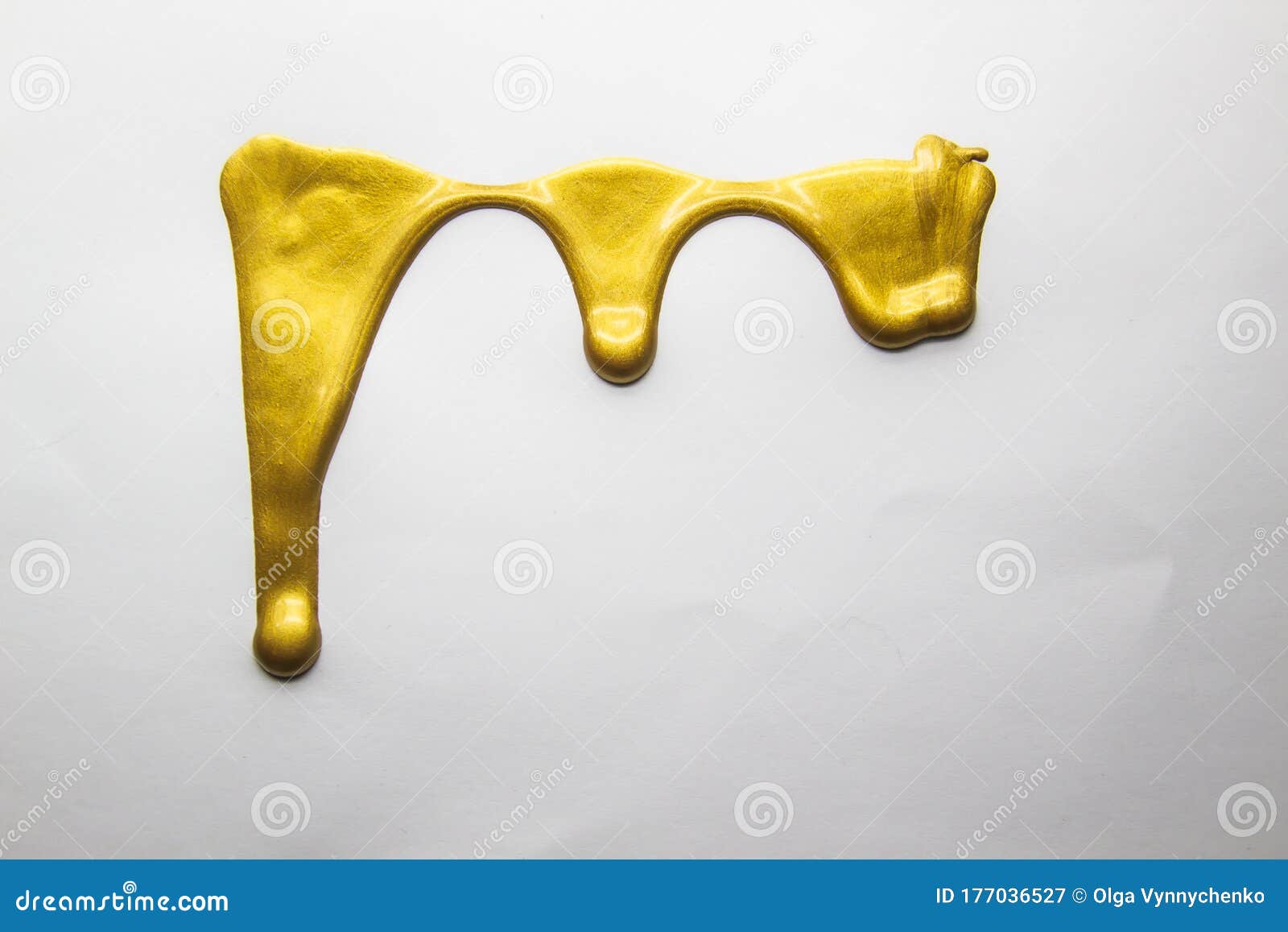 A Gold Splatter. a Gold Paint Flowing Down. Gold Pattern Stock Image ...